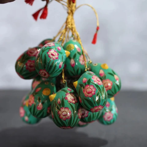 Paper Mache Balls Birds Shape Set of 12 | Garuda Life